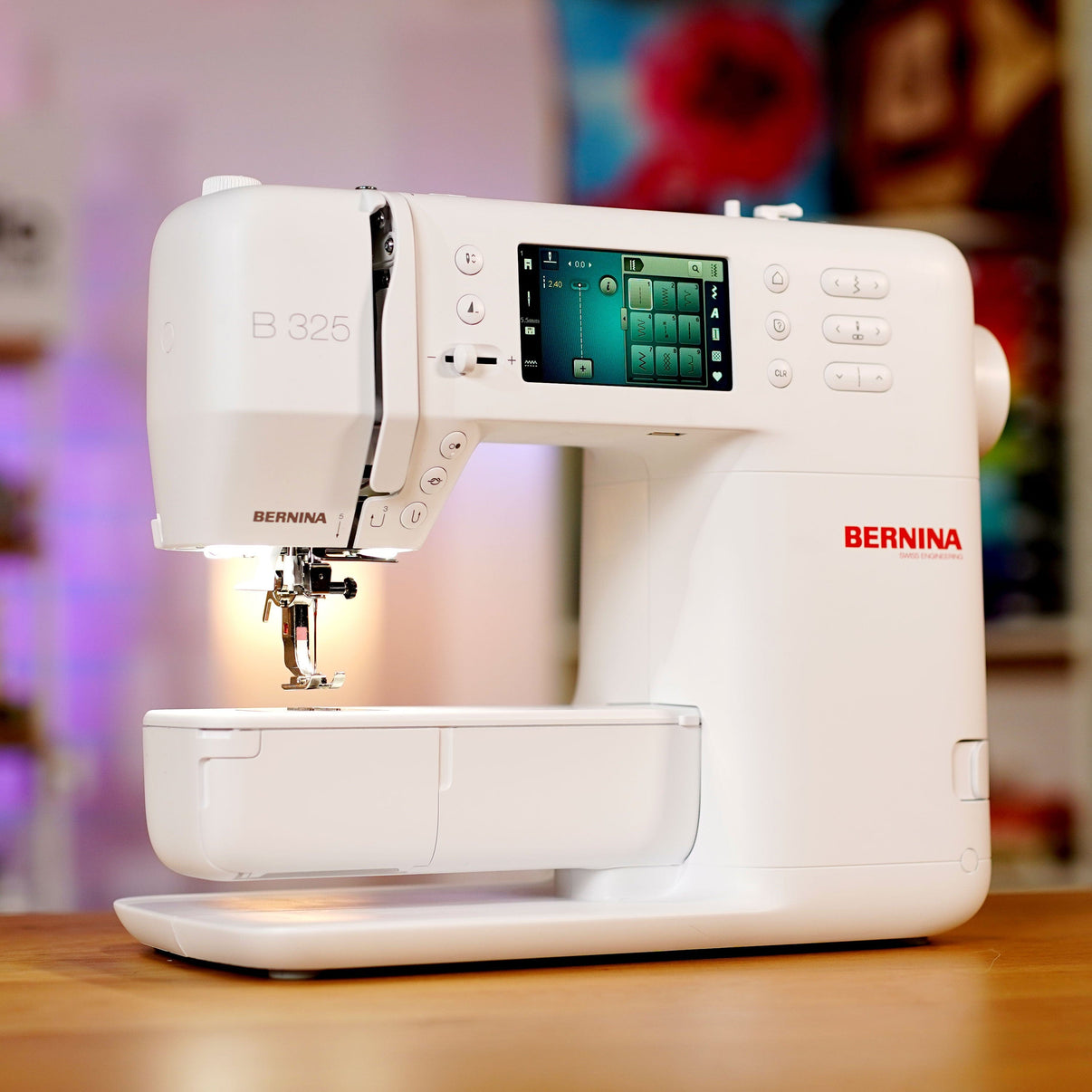 Bernina 325 Sewing Machine | The Sewing Studio