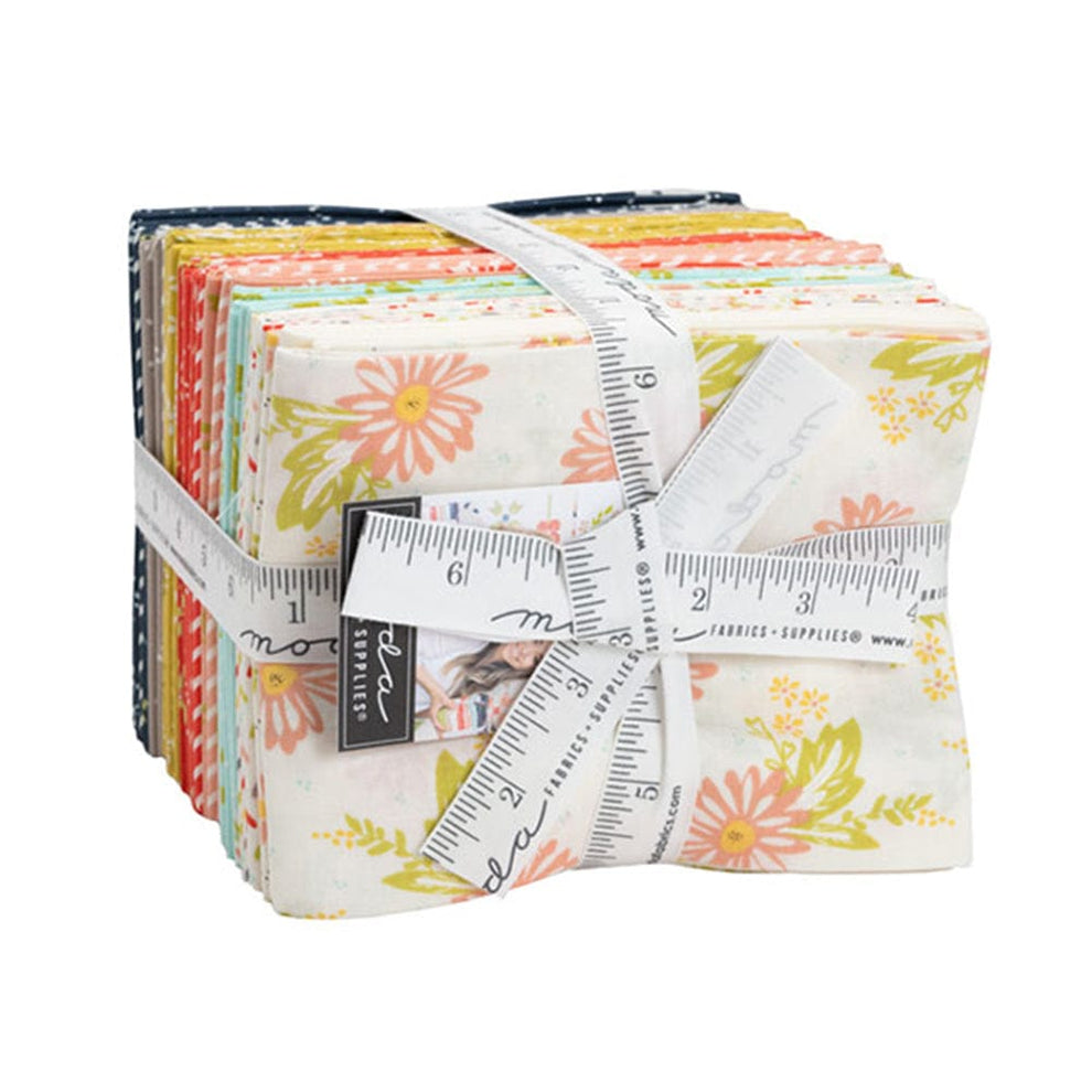 Moda Happy Days Fat Quarter Bundle | Fabric Pre Cuts