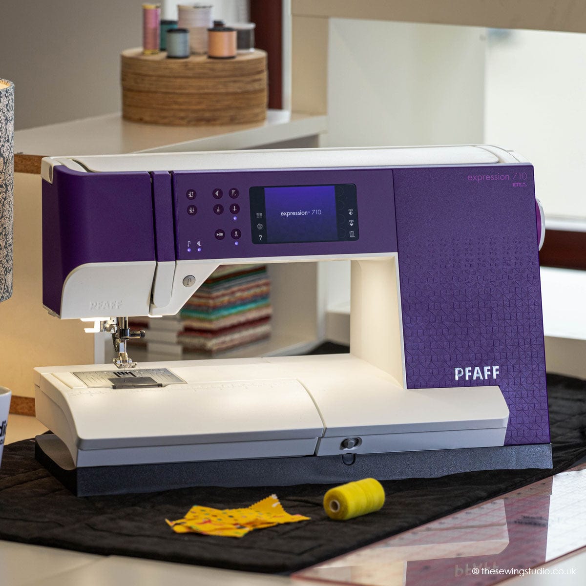 Pfaff Quilt Expression 710 Machine: Review & Shop