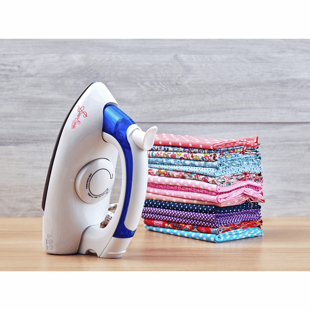 Sew Easy Compact Steam Iron 700W | Mini Steam Iron for Quilting & Sewing